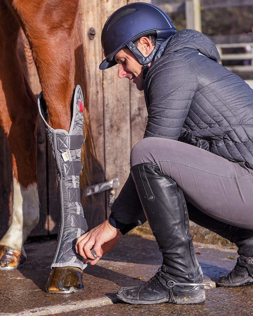 Equilibrium Magnetic Hind & Hock Chaps