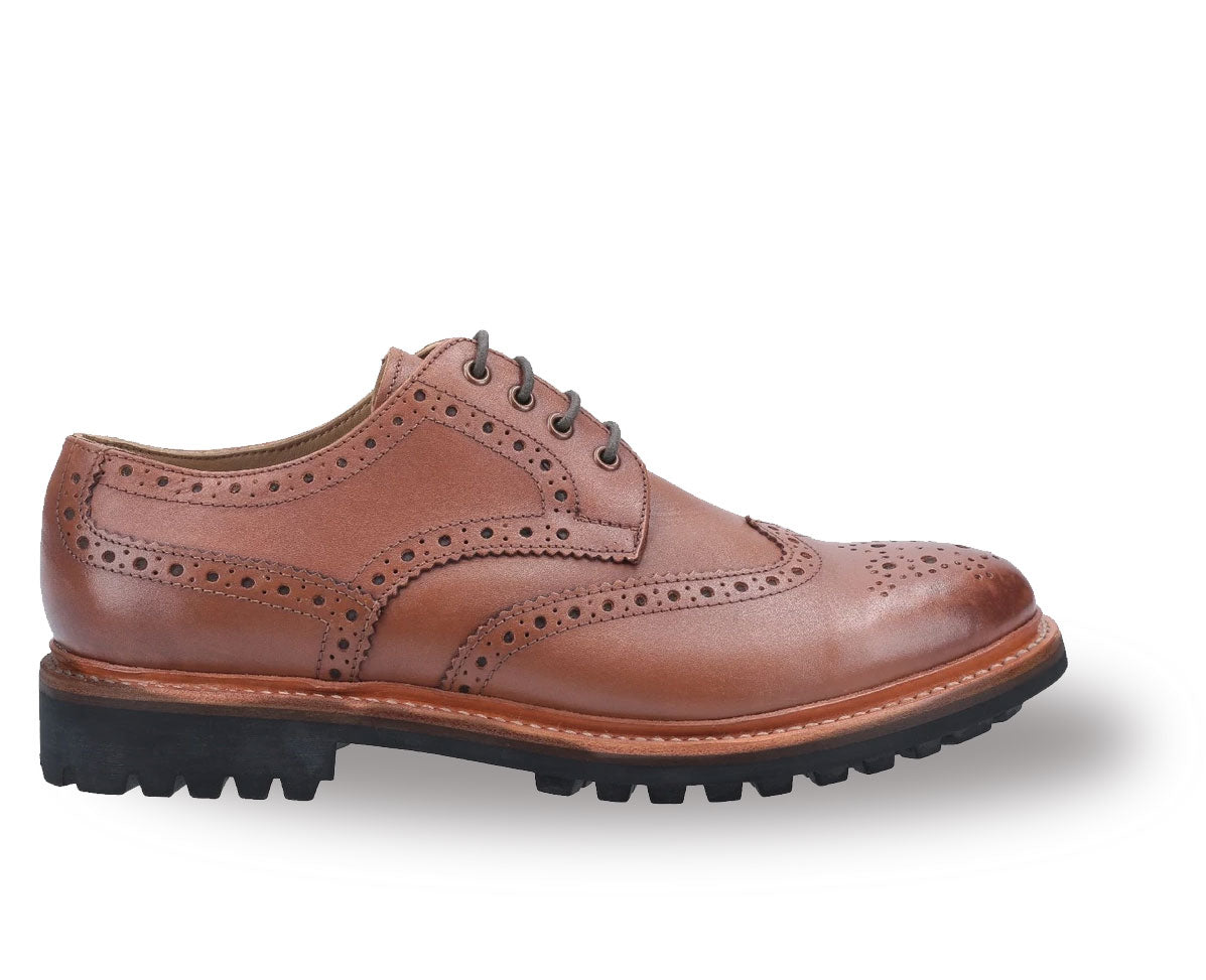 Cotswold Quenington Commando Sole Brogue Shoe – Hollands Country Clothing